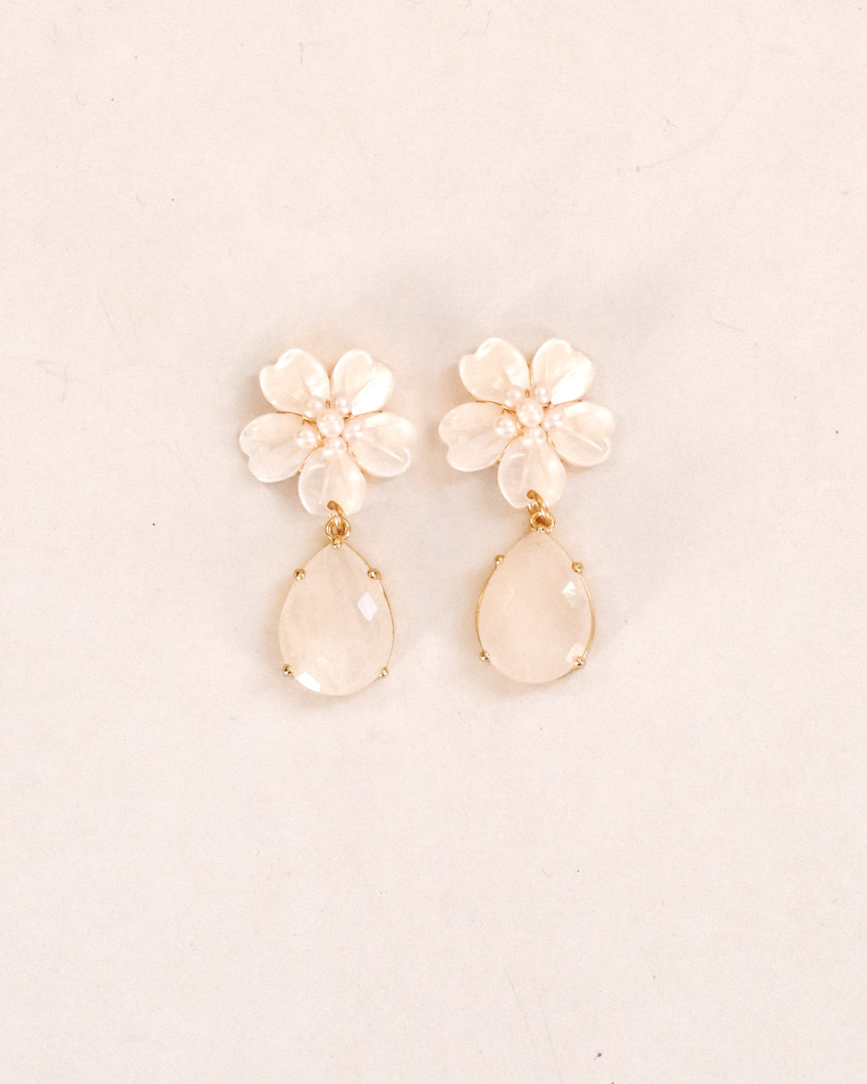 Small Pearl Flower + White Quartz Drop – Vivian Drew